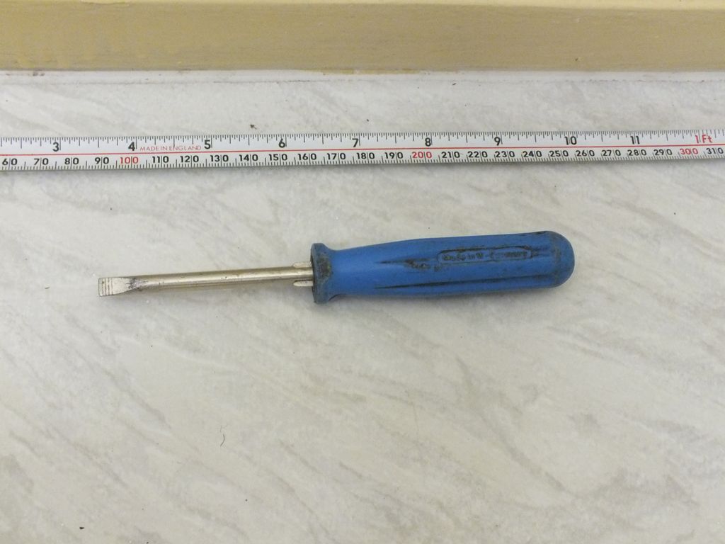 Buy Nowt: Flat head screwdriver #11 (LOT640)