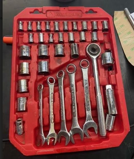 Louisville Tool Library: Alltrade Socket Set