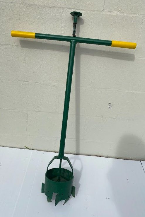 Gold Coast Tool Library: Auger 150mm Post Hole Digger (681)